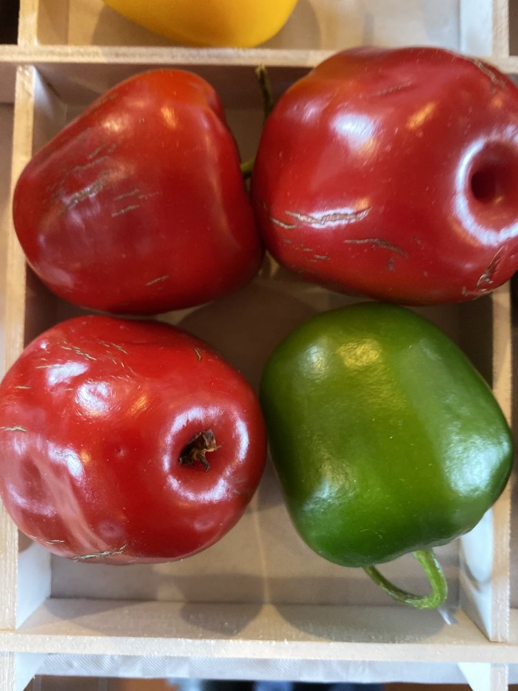 Rocoto Peruvian Big Red | Chiliforum - Chili-Pepper.de
